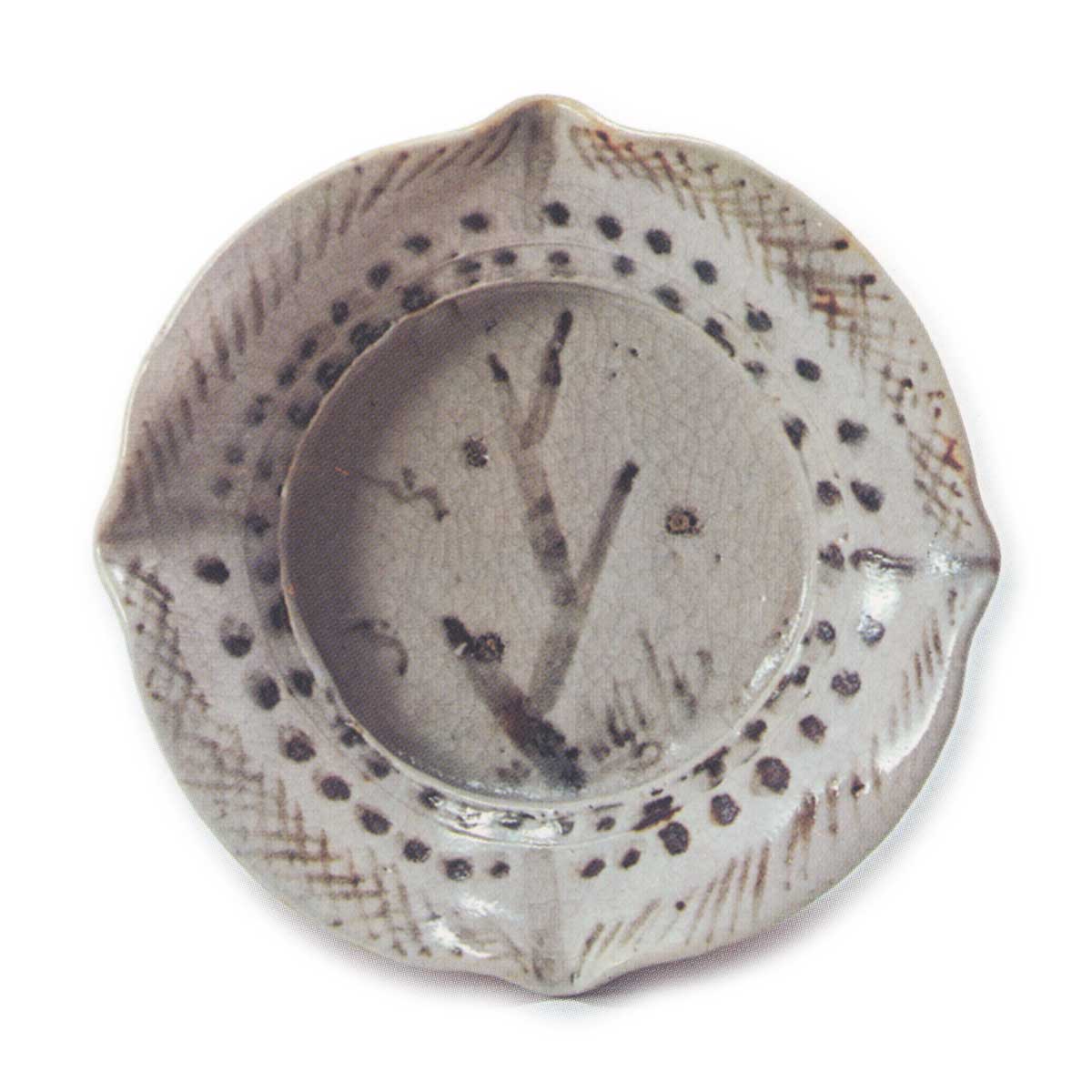 Shino mukozuke dish with tree design | Ceramics Story