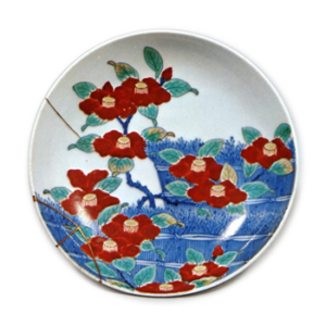 Dish with a fence design in overglaze enamels – Ceramics Story